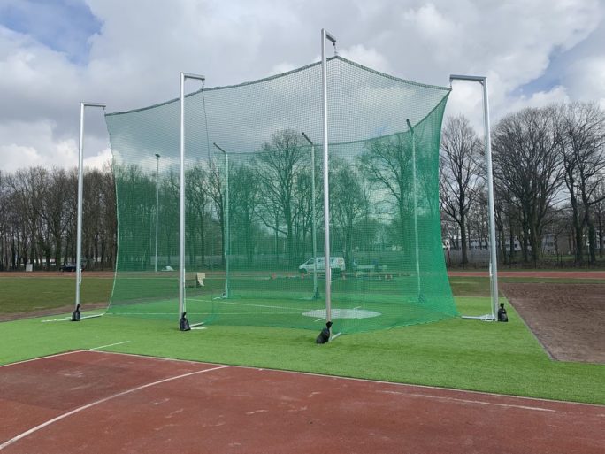 Aluminium Discus Cage (in ground sockets) - W&H Sports | EN | World ...