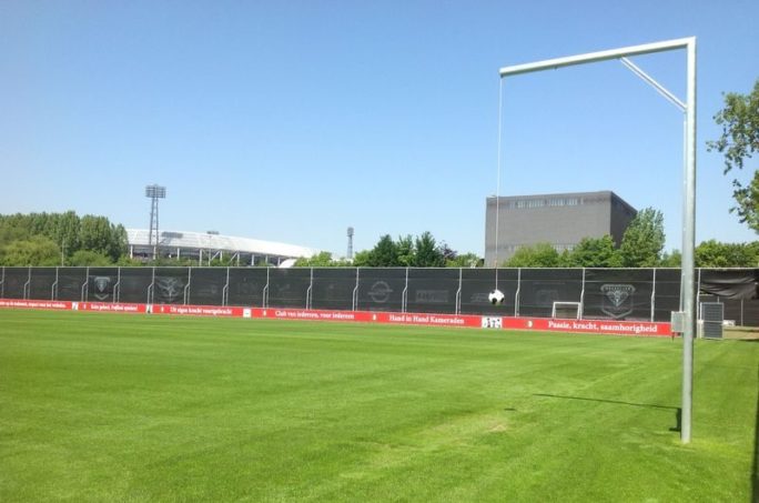 Aluminium pendulum header unit - W&H Sports | EN