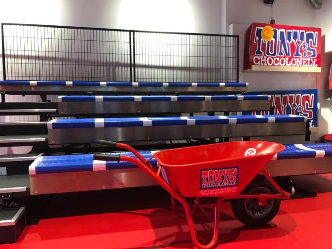 Mobile telescopic grandstand - W&H Sports | EN