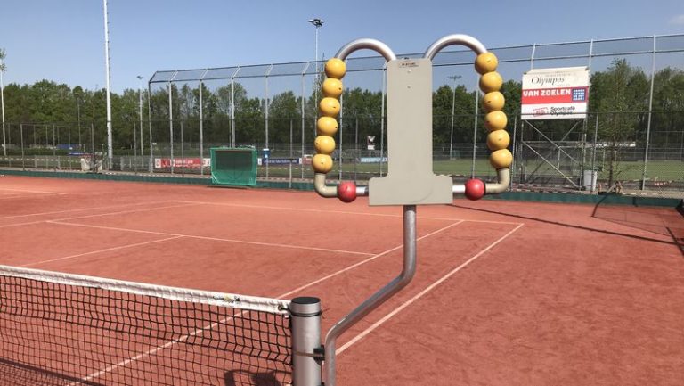 Tennis Scoreboard | Tennis Equipment - W&H Sports | EN