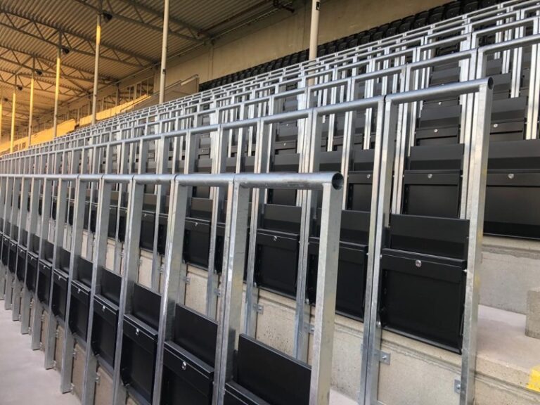 Safe Standing - W&H Sports | EN