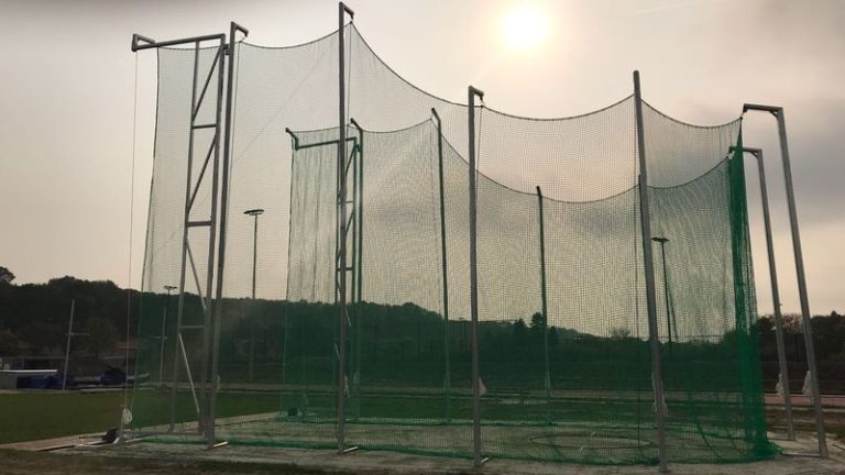Discus and hammer throwing safety cage (7-10 meters) - W&H Sports | EN