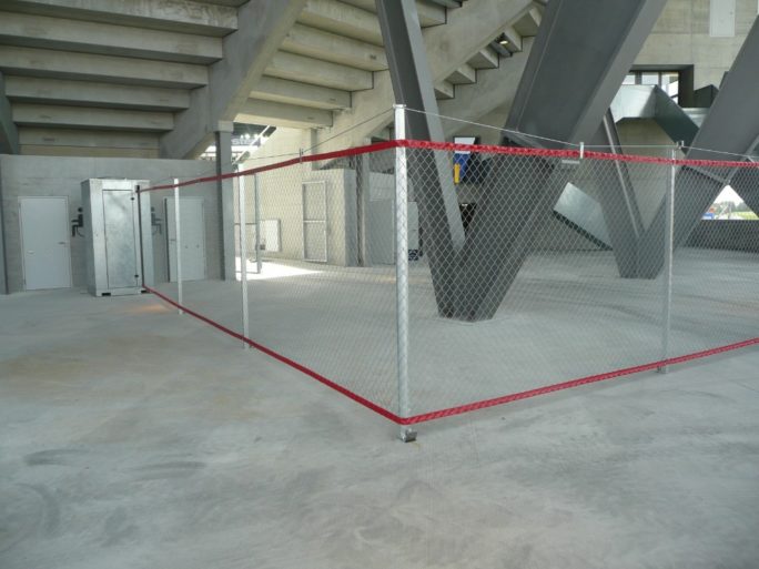 Temporary stadium fencing - W&H Sports | EN