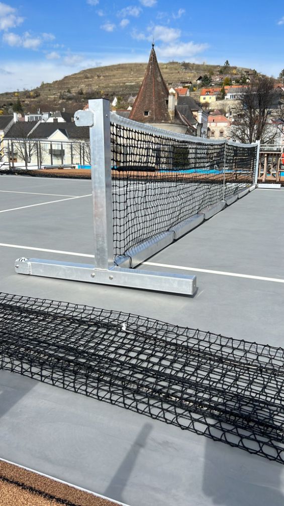 Mobile pickleball installation - W&H Sports | EN