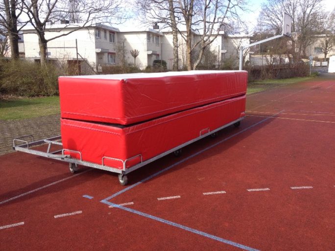 Opklapbare en verrijdbare landingsmat - W&H Sports