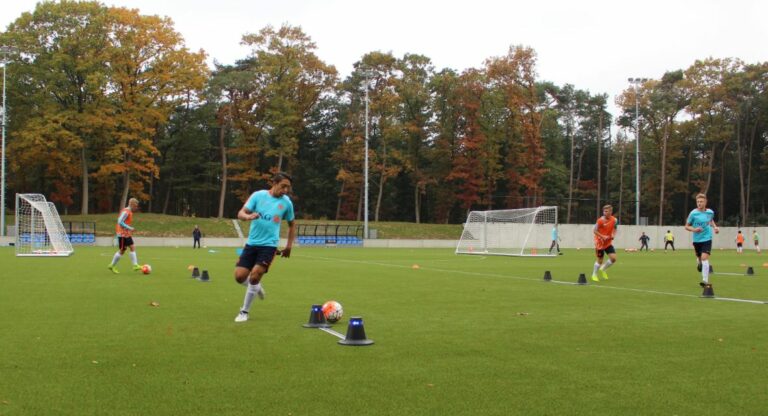 SmartGoals Voetbal | Verhoog het plezier en de prestaties - W&H Sports