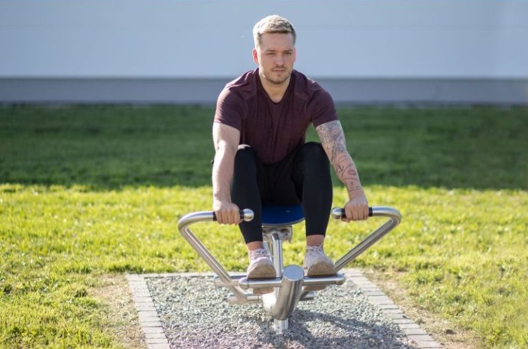 Roeier - Roeitrainer voor outdoor & buiten fitness - W&H Sports